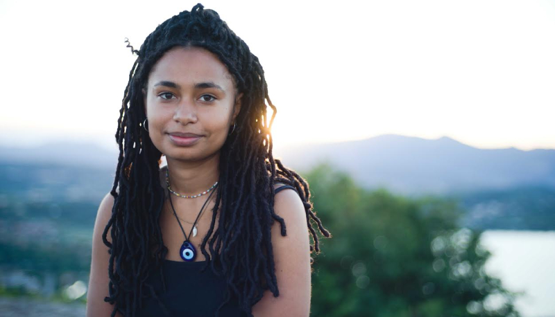 Aminata Sow, scrittrice under 25 che racconta il proprio senso di ...